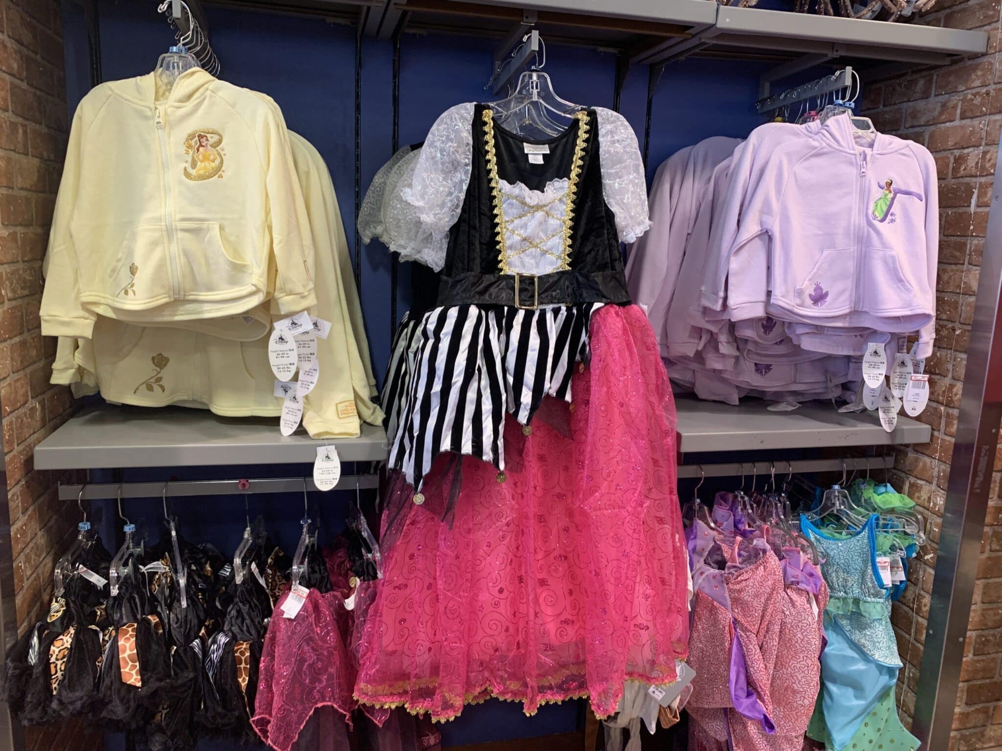 Secret Disney Outlet Near Disney World | SheBuysTravel