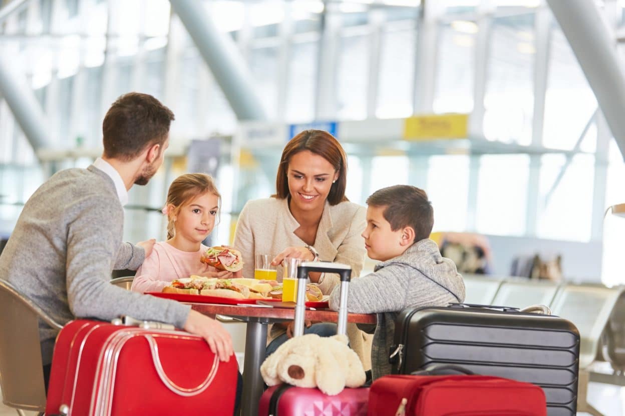 A Guide to Atlanta Airport Food: Where to Eat and What to Try