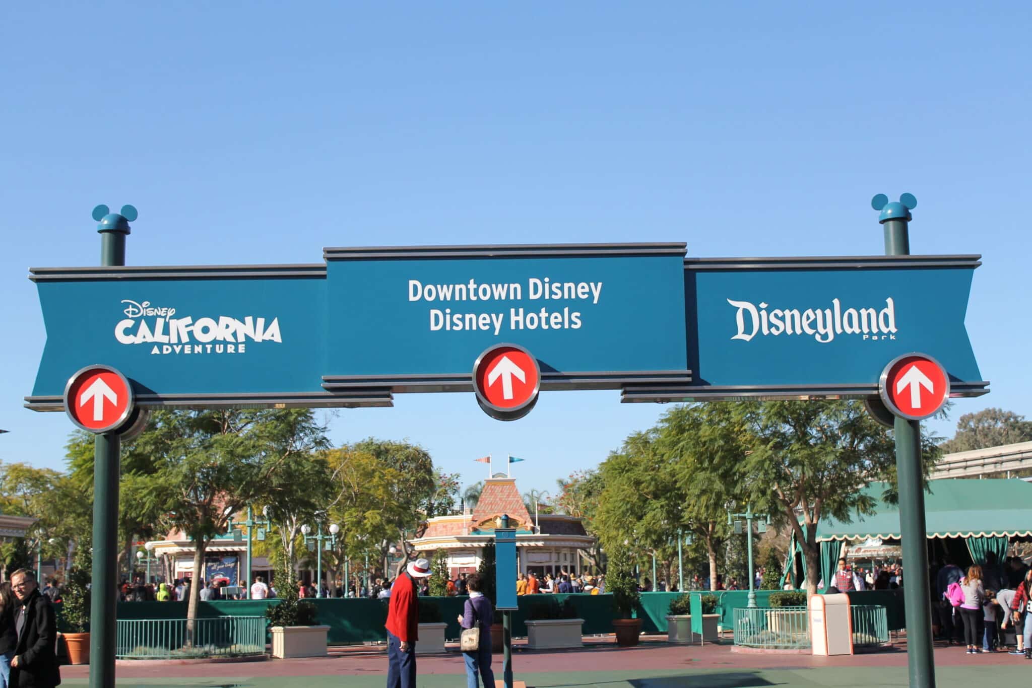 Disney Park Hopper Tickets: Worth the Splurge? | Disney Park Vacation ...