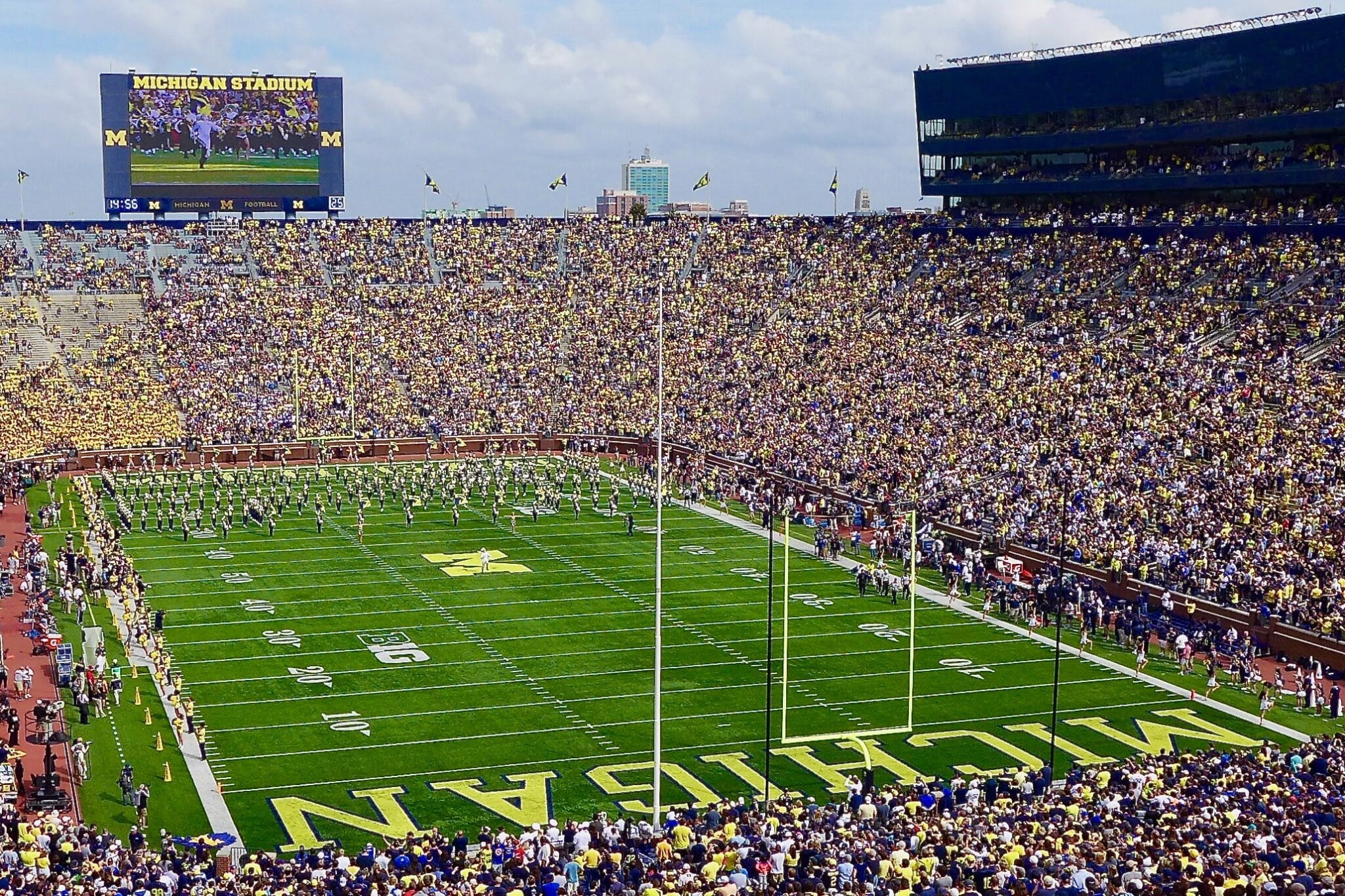 Fun Getaways in Michigan: From Relaxing Beaches to Thrilling Adventures