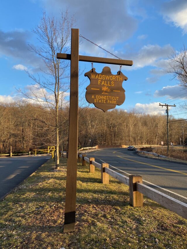 Visit Scenic Wadsworth Falls State Park in CT | SheBuysTravel