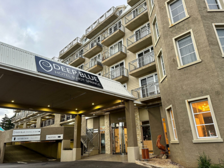 Deep Blue Hotel Warrnambool Review: A Hidden Gem Along the Great Ocean Road