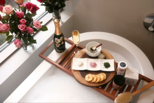 The Hotel 1000 Seattle: A Luxurious Experience