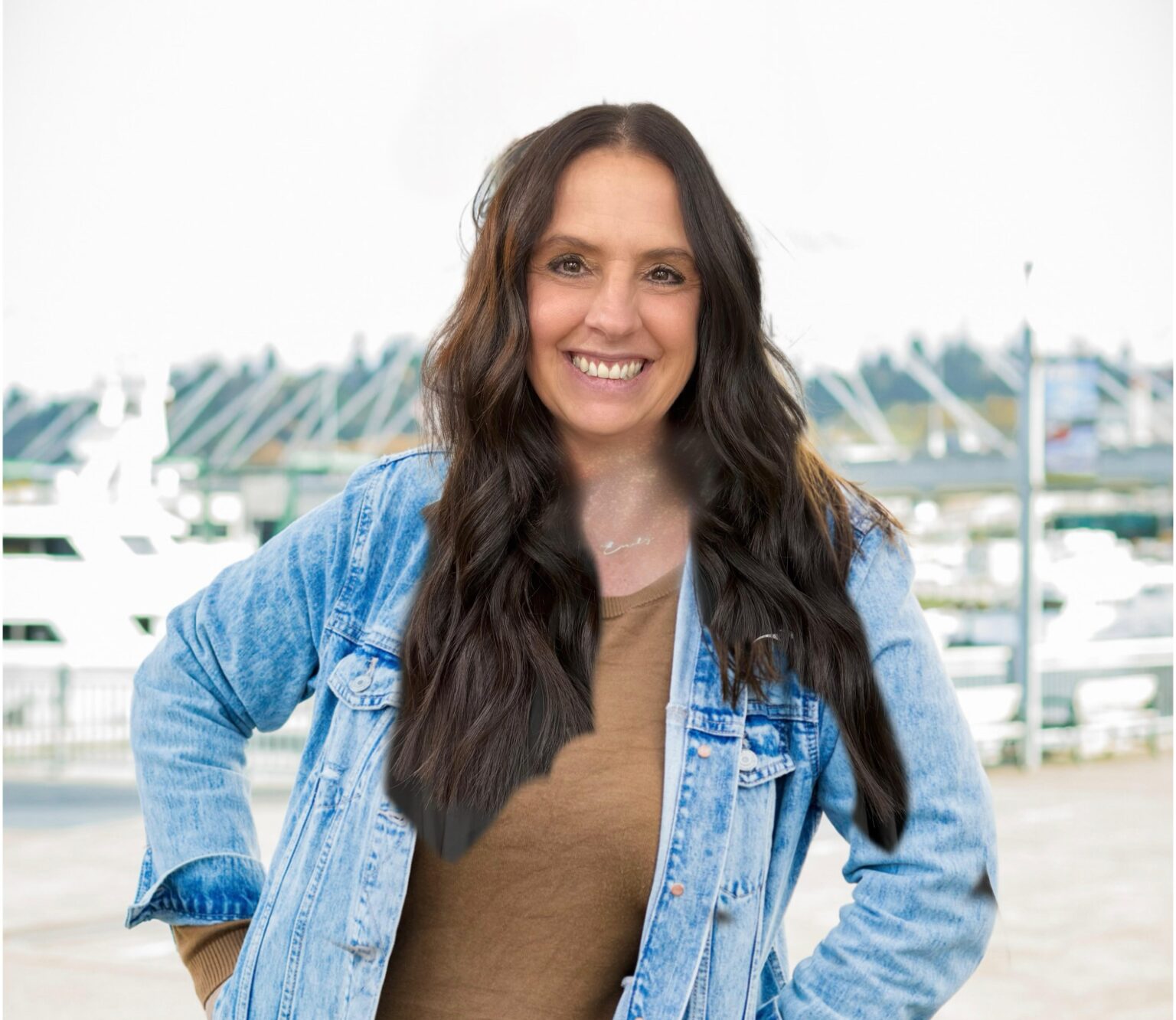 Emily Molina | writer shebuystravel.com